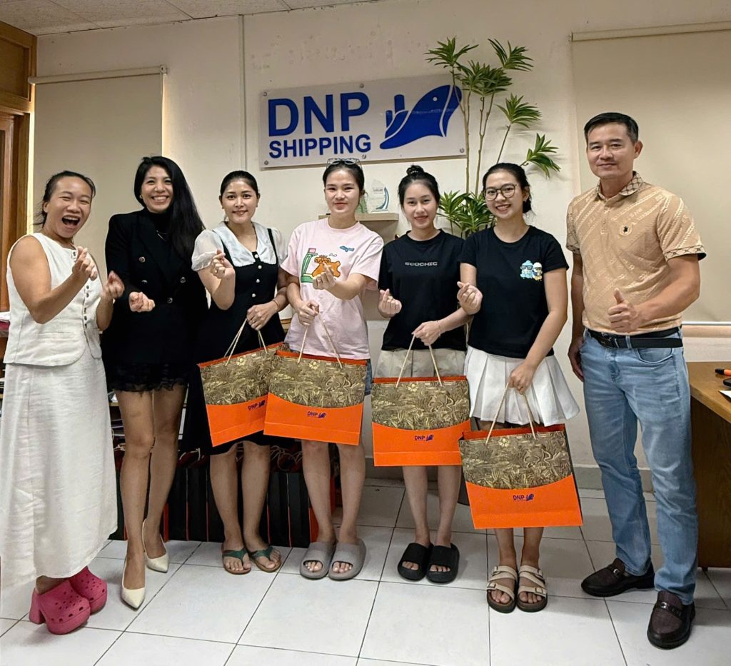 MID-AUTUMN CELEBRATION AT DNP SHIPPING - DNP Shipping